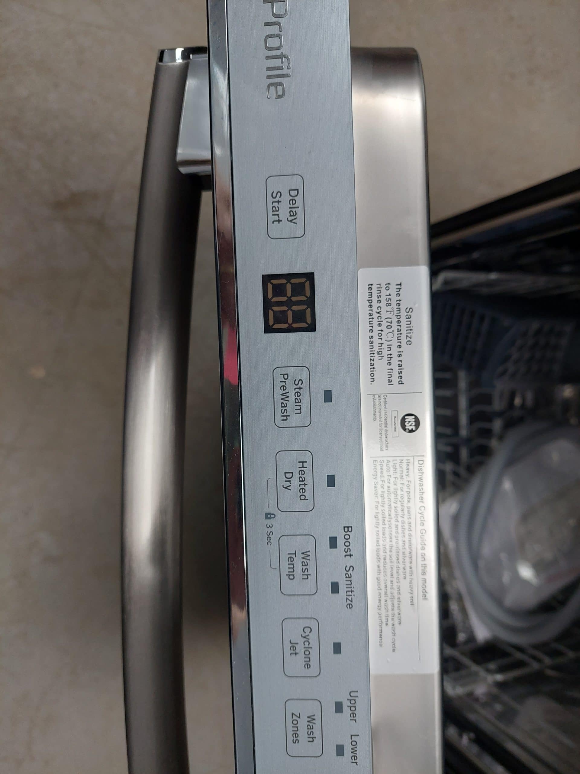 Lave-vaisselle GE Profile N/S: SR806227C (#904) - Électroménagers Ste-Foy