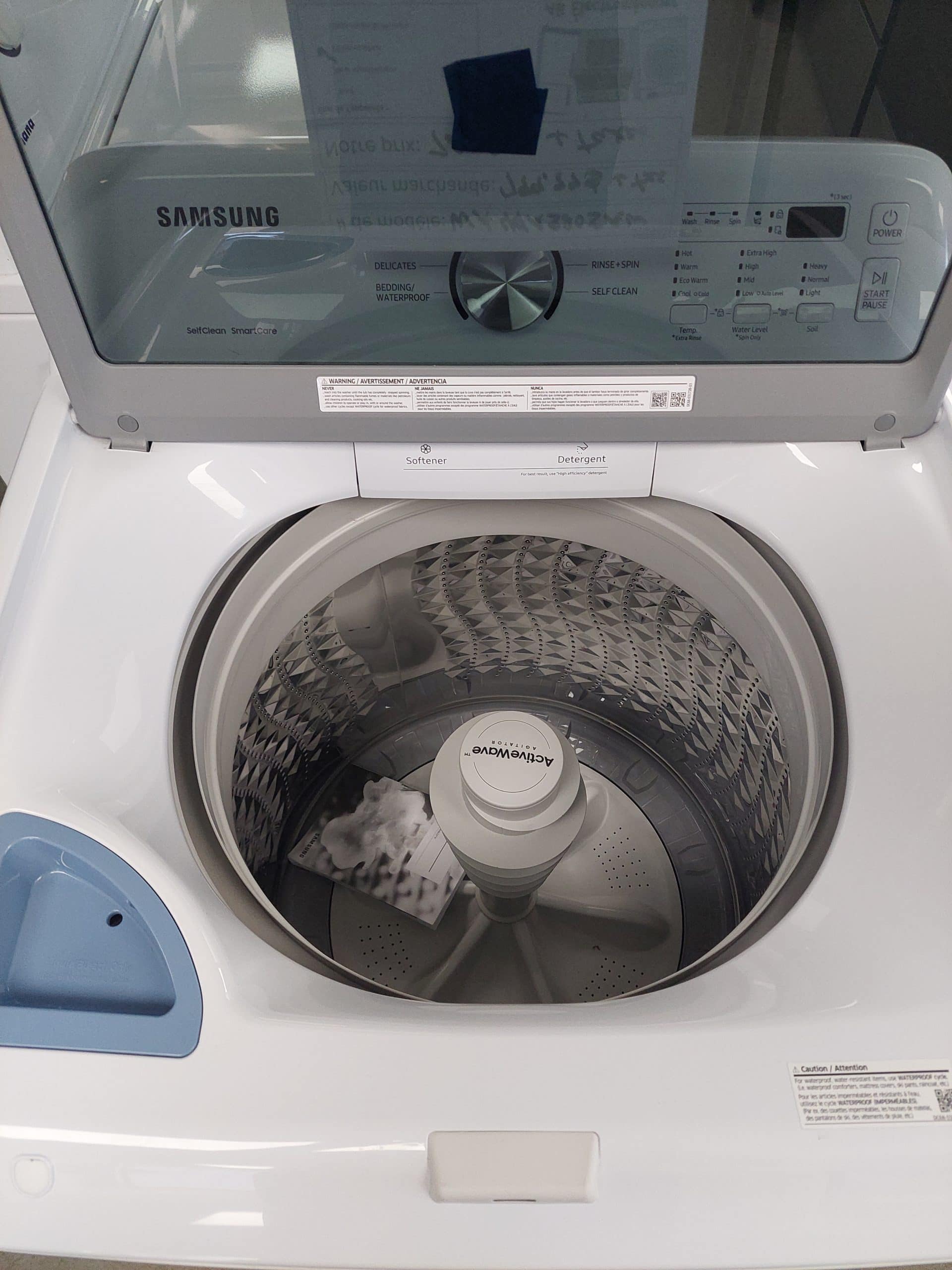 Laveuse Samsung modèle: WA44A3205AW N/S: 0J1N5DDRC03113T (#1700 ...