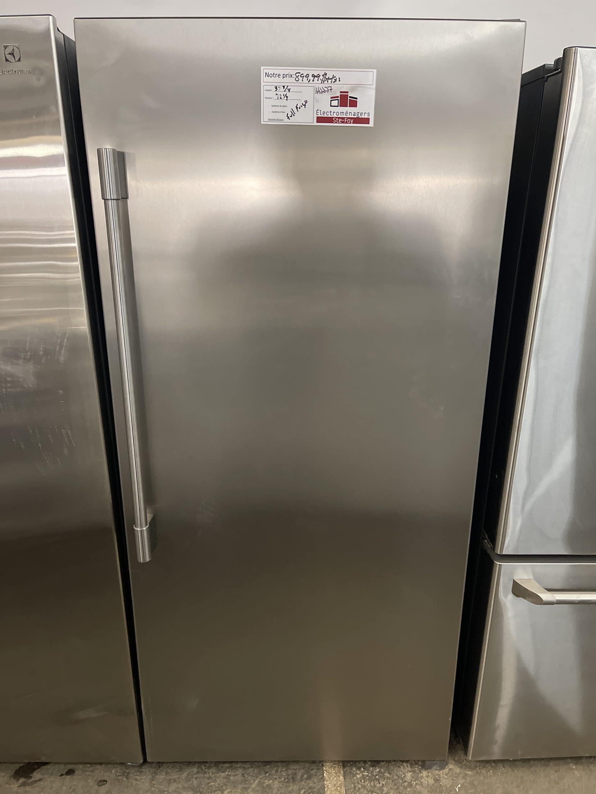 Réfrigérateur Full frigo Frigidaire professionnel (#2227) (R ...
