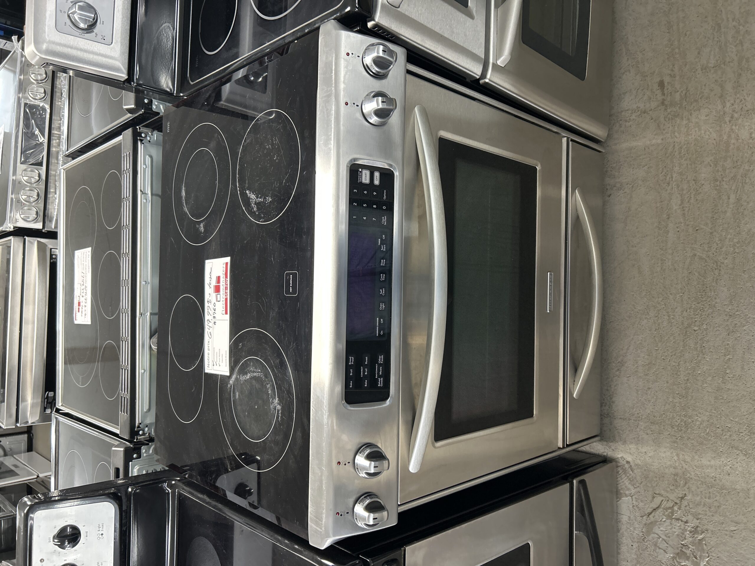 Cuisinière KitchenAid stainless vitrocéramique (#3760) (r ...