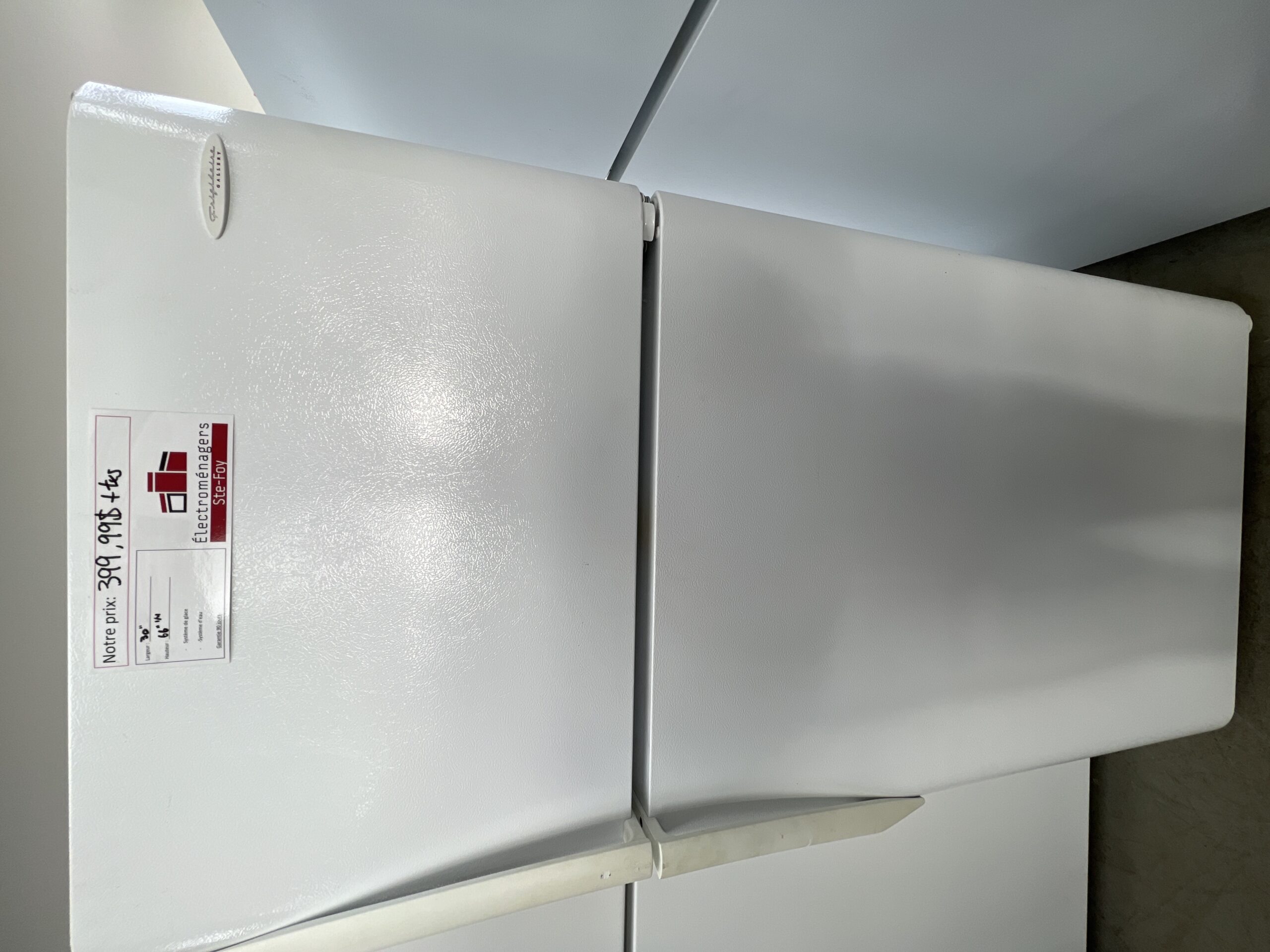 Réfrigérateur Frigidaire Gallery Blanc Congélateur en Haut (r) (#4104 ...